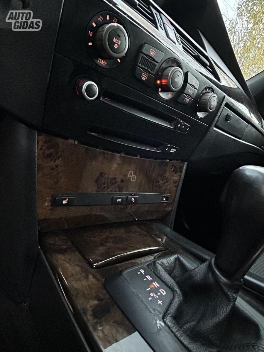 Pelēks BMW 530 2005 Viļņa, ar dzinēja tilpumu 3.00 L un nobraukumu 395 tūkst. km par 3000 €, foto 15 vietnē AUTOMOTO.COM.LV
