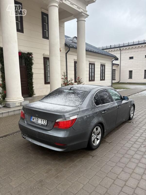 Grey BMW 530 2006 in Druskininkai, with an engine capacity of 3.00 L and mileage of 440 thousand km for 2350 €, photo 3 on AUTOMOTO.COM.LV