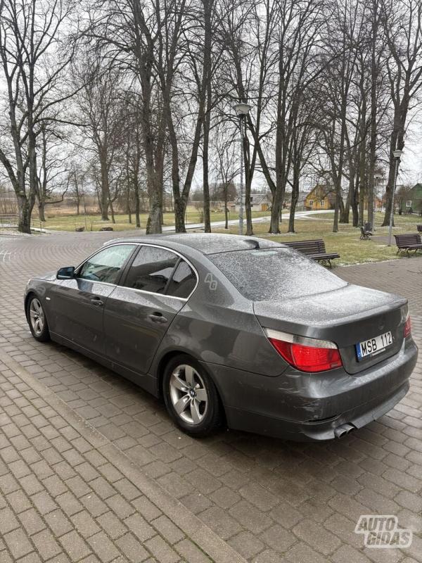 Grey BMW 530 2006 in Druskininkai, with an engine capacity of 3.00 L and mileage of 440 thousand km for 2350 €, photo 4 on AUTOMOTO.COM.LV