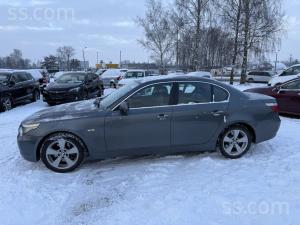Pelēks BMW 530 2006 Rīga, ar dzinēja tilpumu 3.00 L un nobraukumu 231 tūkst. km par 4999 €, foto 24 vietnē AUTOMOTO.COM.LV
