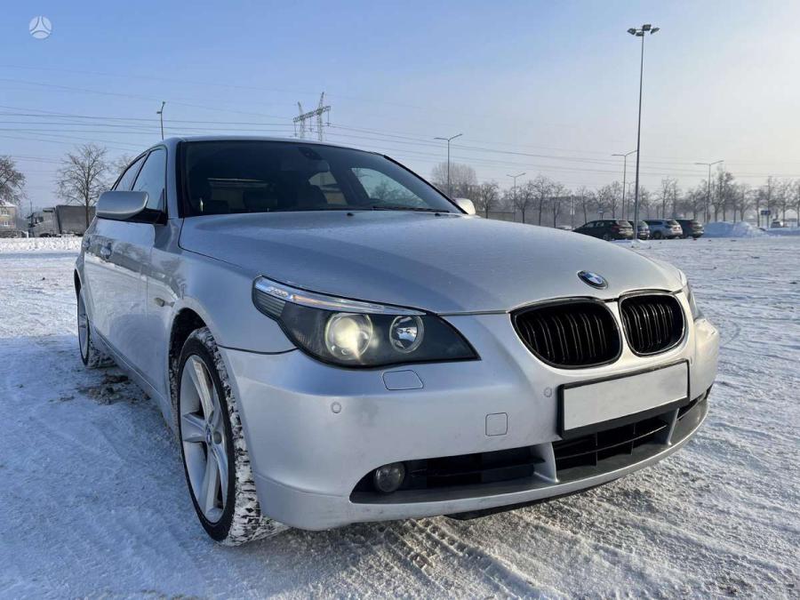 Pelēks BMW 530 2006 Šauļi, ar dzinēja tilpumu 2.99 L un nobraukumu 373 tūkst. km par 4500 €, foto 7 vietnē AUTOMOTO.COM.LV
