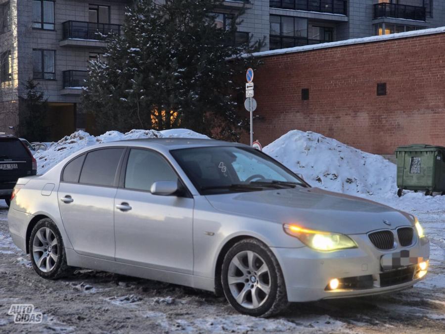 Pelēks BMW 530 2006 Viļņa, ar dzinēja tilpumu 3.00 L un nobraukumu 356 tūkst. km par 2400 €, foto 1 vietnē AUTOMOTO.COM.LV