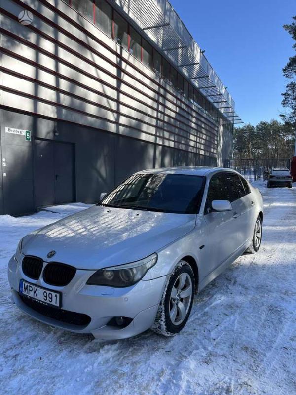 Grey BMW 530 2006 in Alytus, with an engine capacity of 2.99 L and mileage of 351 thousand km for 4500 €, photo 1 on AUTOMOTO.COM.LV