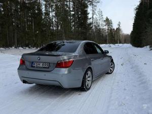 Pelēks BMW 530 2006 Kauņa, ar dzinēja tilpumu 2.99 L un nobraukumu 407 tūkst. km par 3900 €, foto 9 vietnē AUTOMOTO.COM.LV