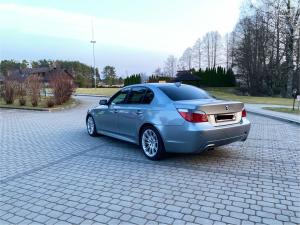 Pelēks BMW 530 2006 Druskininkai, ar dzinēja tilpumu 3.00 L un nobraukumu 280 tūkst. km par 5700 €, foto 5 vietnē AUTOMOTO.COM.LV