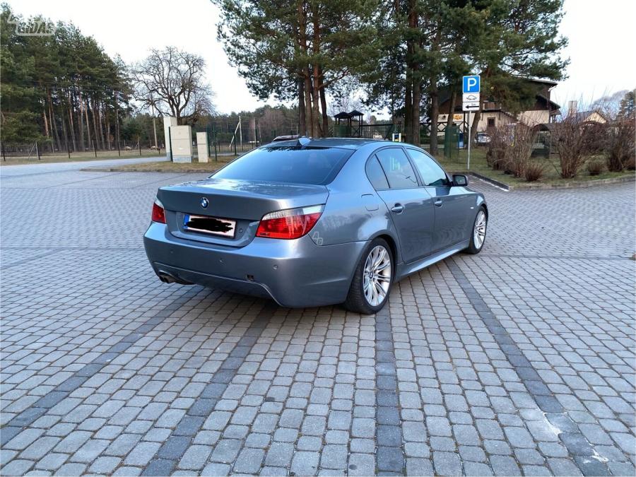 Pelēks BMW 530 2006 Druskininkai, ar dzinēja tilpumu 3.00 L un nobraukumu 280 tūkst. km par 5700 €, foto 9 vietnē AUTOMOTO.COM.LV