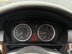 Grey BMW 530 2006 in Vilnius, with an engine capacity of 3.00 L and mileage of 400 thousand km for 4850 €, photo 20 on AUTOMOTO.COM.LV