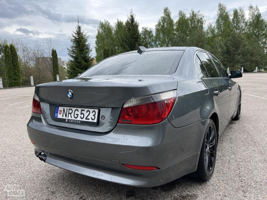 Серый БМВ 530 2006 в Алитус, объемом двигателя 3.00 л и пробегом 355 тыс. км за 3350 €, фото 8 на AUTOMOTO.COM.LV