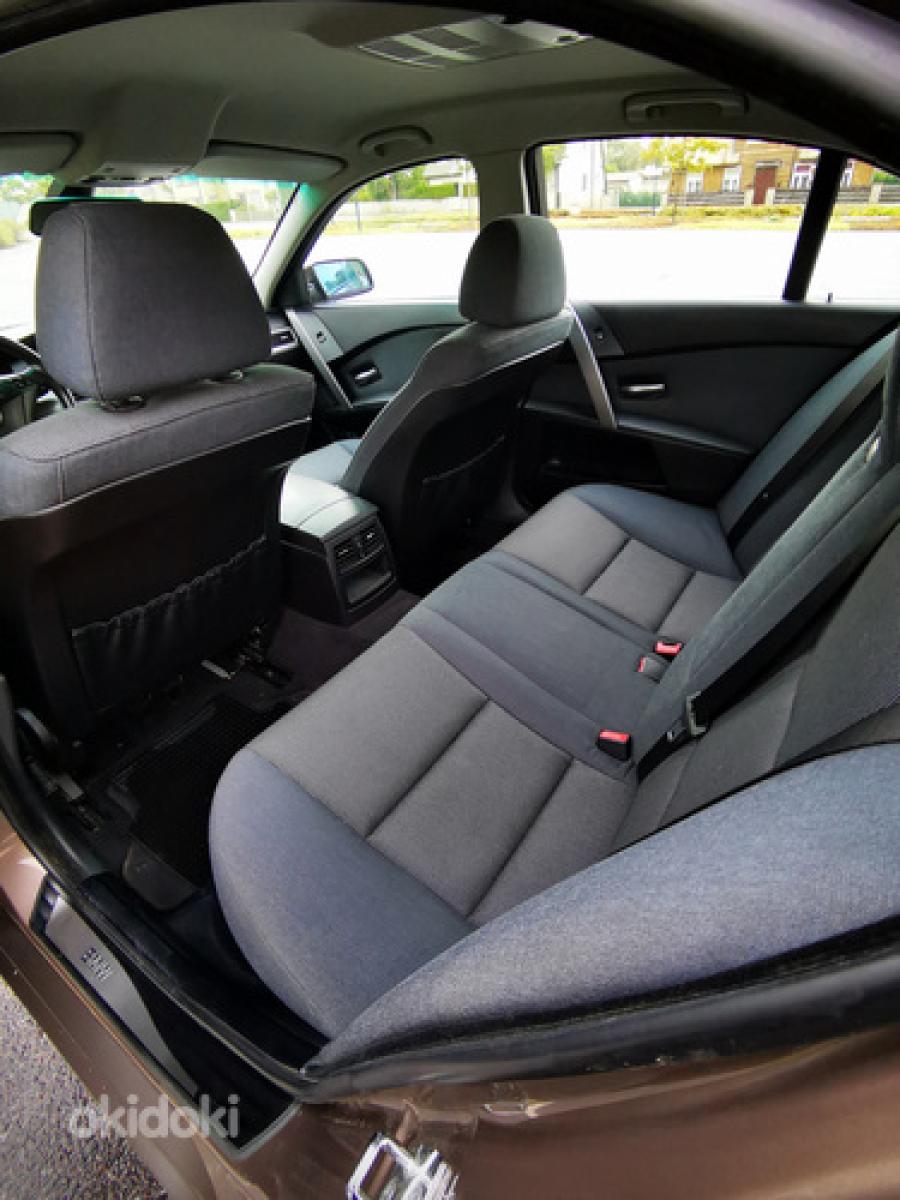 Grey BMW 530 2006 in Rakvere, with an engine capacity of 3.00 L and mileage of 374 thousand km for 4750 €, photo 11 on AUTOMOTO.COM.LV