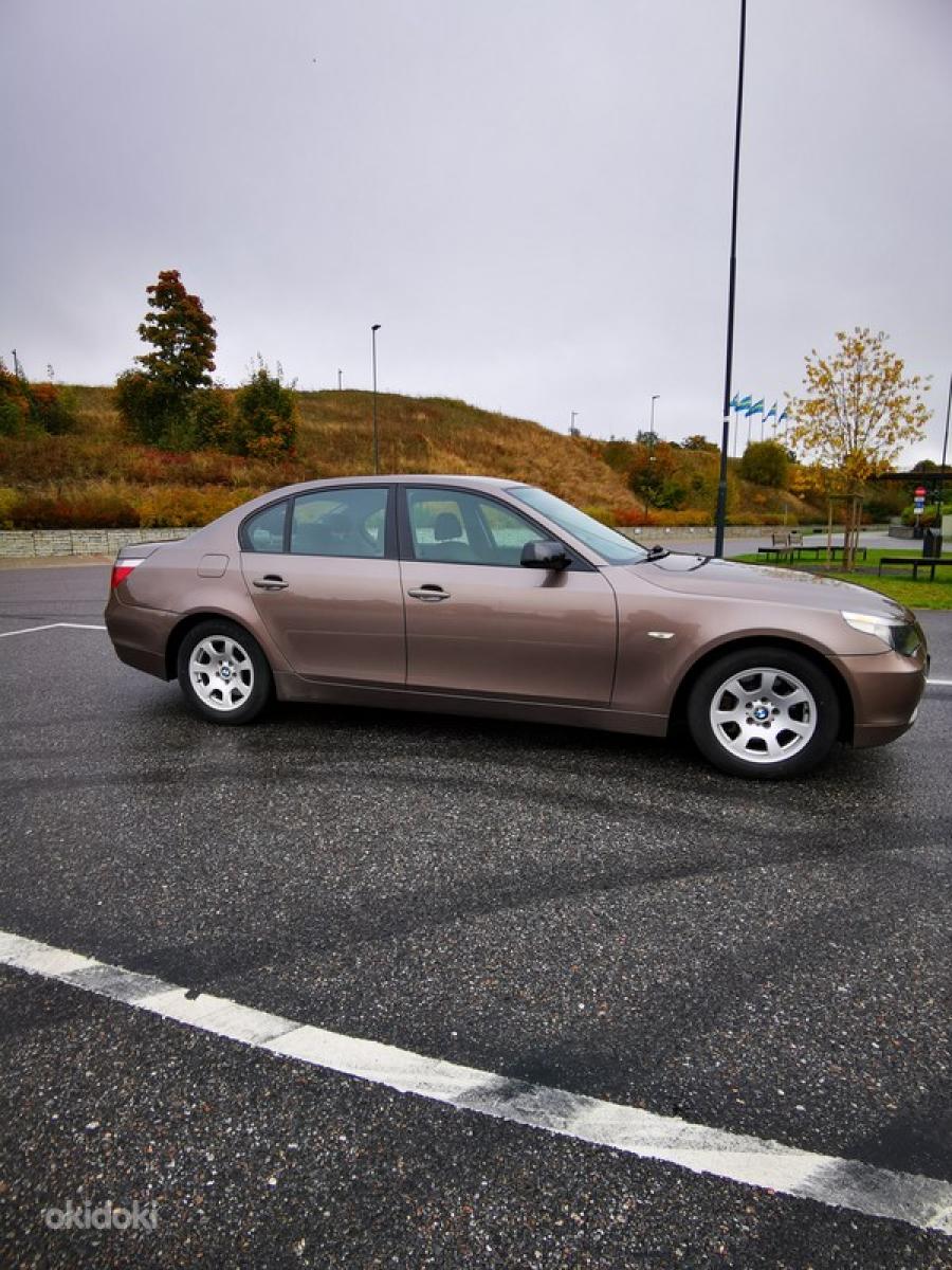 Grey BMW 530 2006 in Rakvere, with an engine capacity of 3.00 L and mileage of 374 thousand km for 4750 €, photo 16 on AUTOMOTO.COM.LV