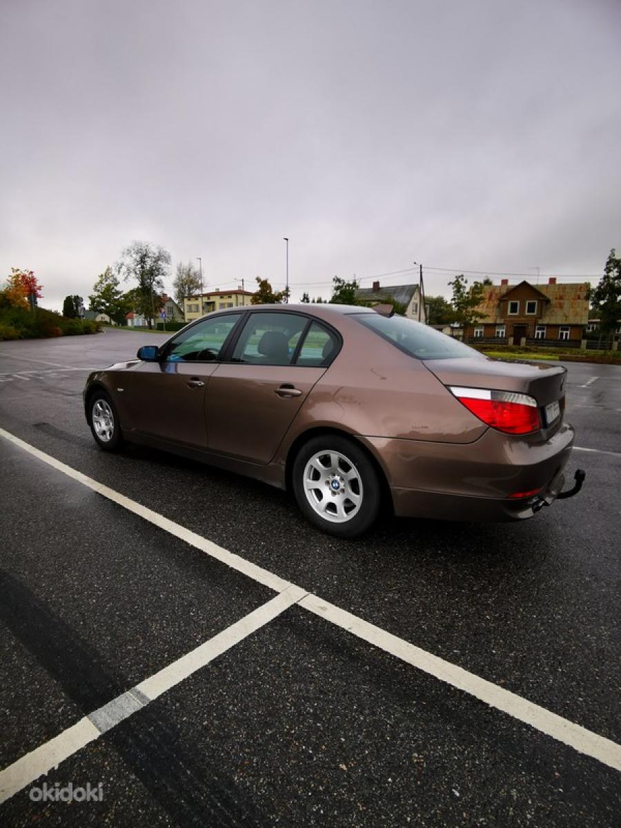 Grey BMW 530 2006 in Rakvere, with an engine capacity of 3.00 L and mileage of 374 thousand km for 4750 €, photo 19 on AUTOMOTO.COM.LV