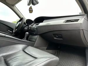 Grey BMW 530 2006 in Riga, with an engine capacity of 3.00 L and mileage of 380 thousand km for 3990 €, photo 12 on AUTOMOTO.COM.LV