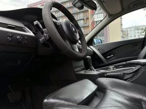 Grey BMW 530 2006 in Riga, with an engine capacity of 3.00 L and mileage of 380 thousand km for 3990 €, photo 19 on AUTOMOTO.COM.LV