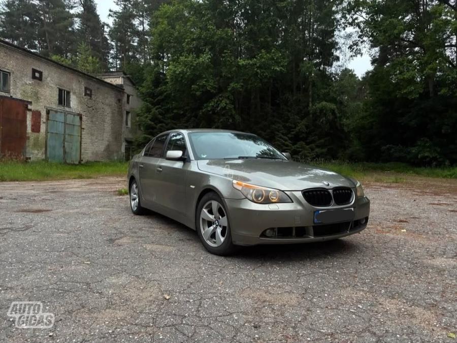 Pelēks BMW 530 2006 Marijampole, ar dzinēja tilpumu 3.00 L un nobraukumu 290 tūkst. km par 2000 €, foto 1 vietnē AUTOMOTO.COM.LV