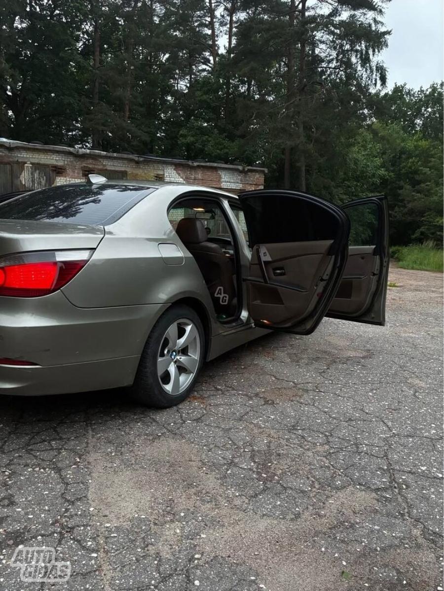 Pelēks BMW 530 2006 Marijampole, ar dzinēja tilpumu 3.00 L un nobraukumu 290 tūkst. km par 2000 €, foto 6 vietnē AUTOMOTO.COM.LV