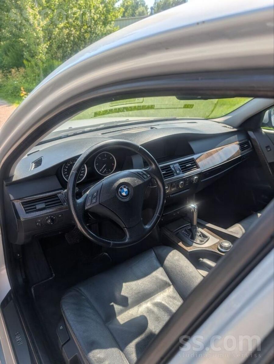 Grey BMW 530 2006 in Riga, with an engine capacity of 3.00 L and mileage of 240 thousand km for 4200 €, photo 10 on AUTOMOTO.COM.LV