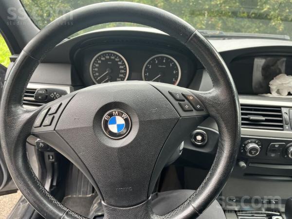Grey BMW 530 2006 in Riga, with an engine capacity of 3.00 L and mileage of 215 thousand km for 2300 €, photo 10 on AUTOMOTO.COM.LV