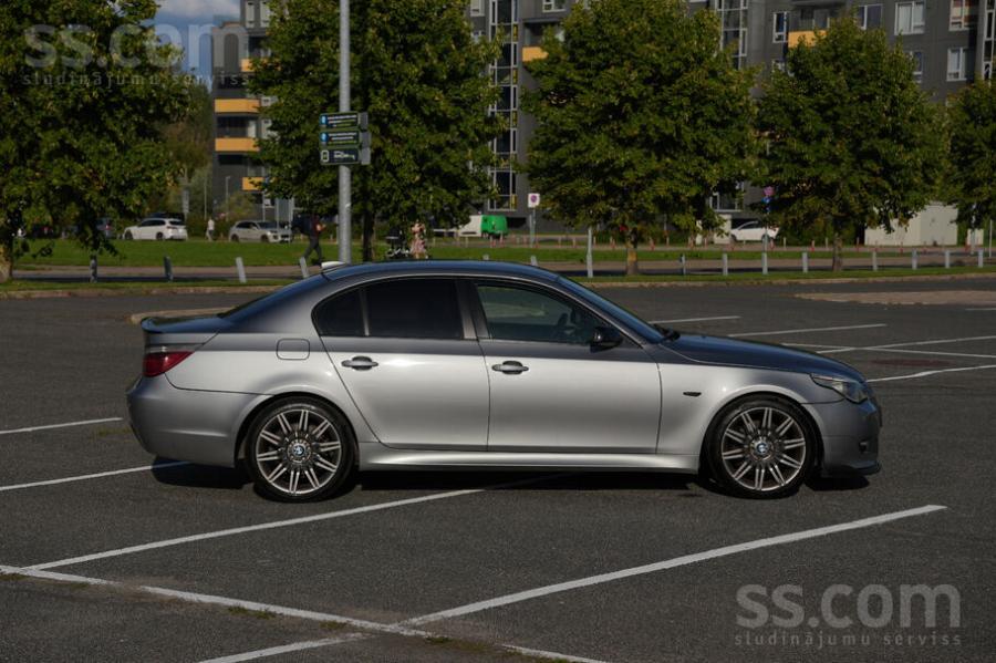 Pelēks BMW 530 2006 Rīga, ar dzinēja tilpumu 3.00 L un nobraukumu 377 tūkst. km par 6750 €, foto 9 vietnē AUTOMOTO.COM.LV