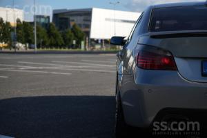Pelēks BMW 530 2006 Rīga, ar dzinēja tilpumu 3.00 L un nobraukumu 377 tūkst. km par 6750 €, foto 10 vietnē AUTOMOTO.COM.LV