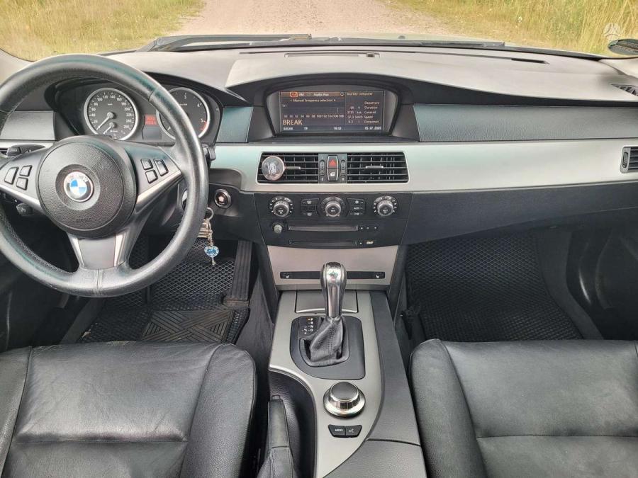 Pelēks BMW 530 2006 Viļņa, ar dzinēja tilpumu 2.99 L un nobraukumu 460 tūkst. km par 3000 €, foto 6 vietnē AUTOMOTO.COM.LV
