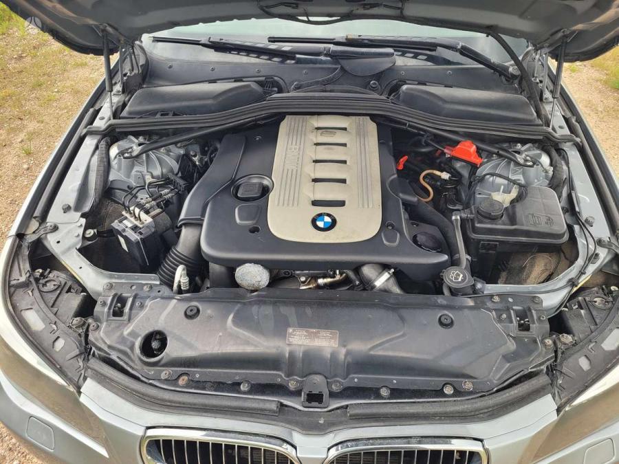 Pelēks BMW 530 2006 Viļņa, ar dzinēja tilpumu 2.99 L un nobraukumu 460 tūkst. km par 3000 €, foto 10 vietnē AUTOMOTO.COM.LV
