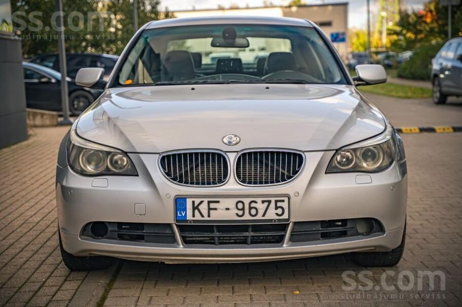Pelēks BMW 530 2006 Rīga, ar dzinēja tilpumu 3.00 L un nobraukumu 327 tūkst. km par 2990 €, foto 3 vietnē AUTOMOTO.COM.LV