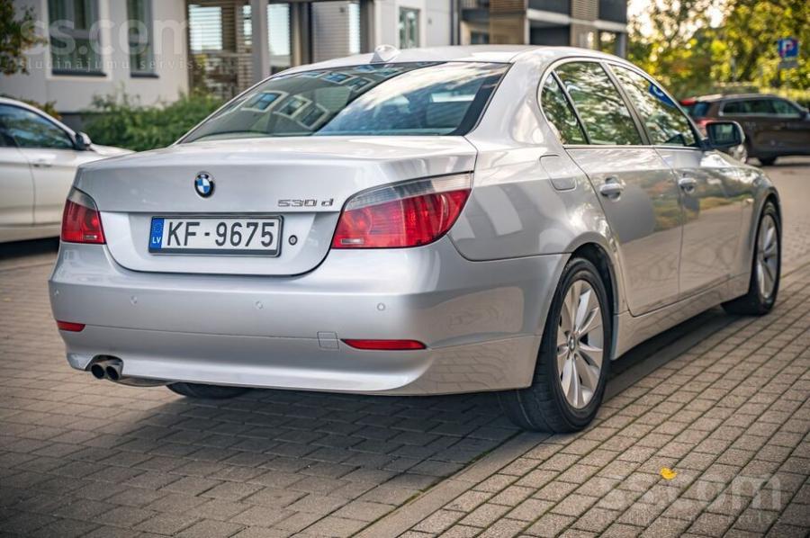 Pelēks BMW 530 2006 Rīga, ar dzinēja tilpumu 3.00 L un nobraukumu 327 tūkst. km par 2990 €, foto 5 vietnē AUTOMOTO.COM.LV