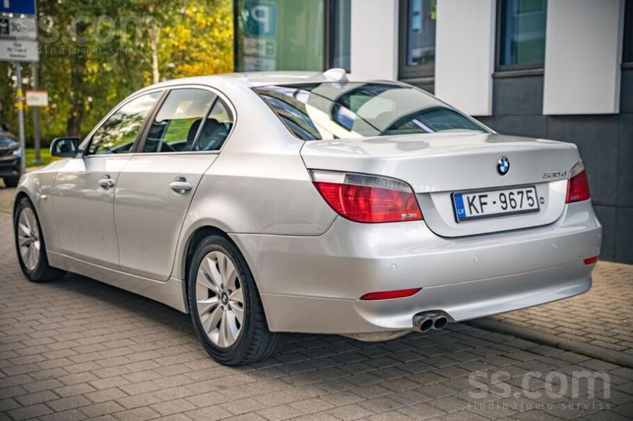 Pelēks BMW 530 2006 Rīga, ar dzinēja tilpumu 3.00 L un nobraukumu 327 tūkst. km par 2990 €, foto 7 vietnē AUTOMOTO.COM.LV