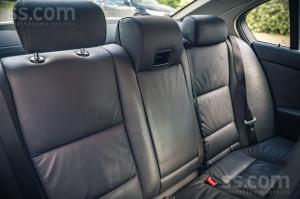 Pelēks BMW 530 2006 Rīga, ar dzinēja tilpumu 3.00 L un nobraukumu 327 tūkst. km par 2990 €, foto 17 vietnē AUTOMOTO.COM.LV