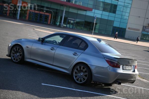 Pelēks BMW 530 2006 Rīga, ar dzinēja tilpumu 3.00 L un nobraukumu 378 tūkst. km par 5390 €, foto 5 vietnē AUTOMOTO.COM.LV