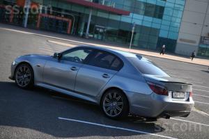 Pelēks BMW 530 2006 Rīga, ar dzinēja tilpumu 3.00 L un nobraukumu 378 tūkst. km par 5390 €, foto 5 vietnē AUTOMOTO.COM.LV