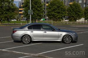 Pelēks BMW 530 2006 Rīga, ar dzinēja tilpumu 3.00 L un nobraukumu 378 tūkst. km par 5390 €, foto 9 vietnē AUTOMOTO.COM.LV
