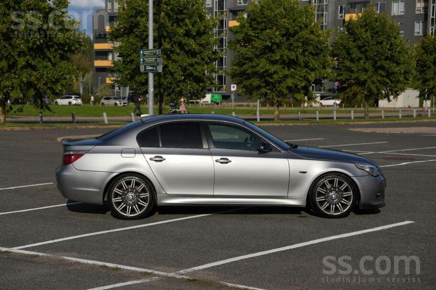 Pelēks BMW 530 2006 Rīga, ar dzinēja tilpumu 3.00 L un nobraukumu 378 tūkst. km par 5390 €, foto 9 vietnē AUTOMOTO.COM.LV