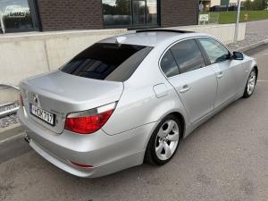Grey BMW 530 2006 in Kaunas, with an engine capacity of 3.00 L and mileage of 303 thousand km for 1950 €, photo 5 on AUTOMOTO.COM.LV
