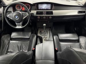 Grey BMW 530 2006 in Kaunas, with an engine capacity of 3.00 L and mileage of 303 thousand km for 1950 €, photo 8 on AUTOMOTO.COM.LV