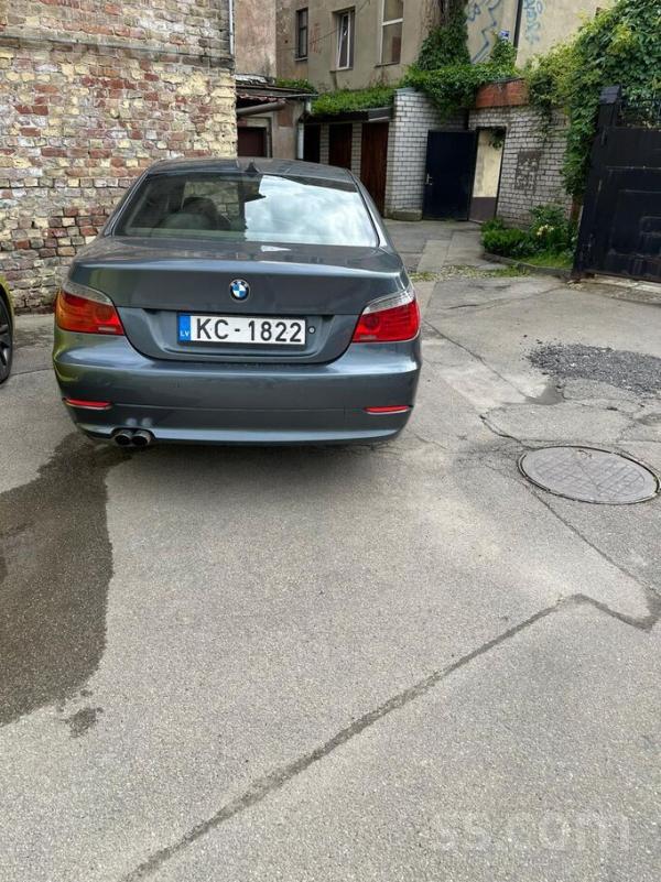 Pelēks BMW 530 2007 Rīga, ar dzinēja tilpumu 3.00 L un nobraukumu 327 tūkst. km par 4500 €, foto 2 vietnē AUTOMOTO.COM.LV