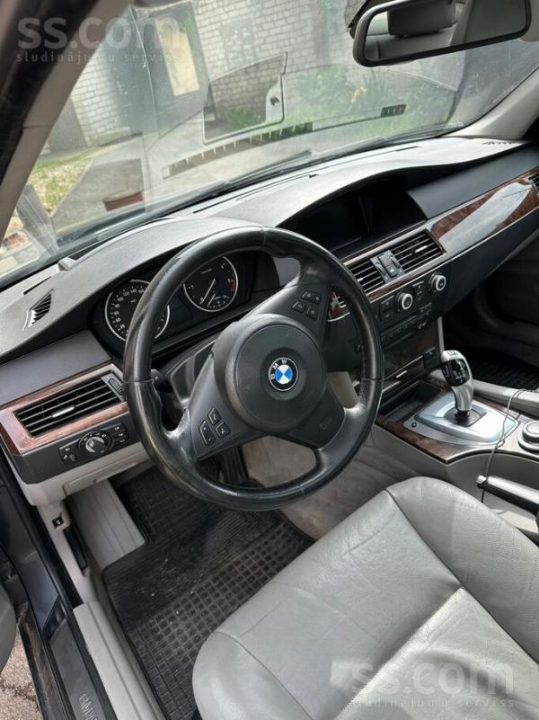 Pelēks BMW 530 2007 Rīga, ar dzinēja tilpumu 3.00 L un nobraukumu 327 tūkst. km par 4500 €, foto 5 vietnē AUTOMOTO.COM.LV