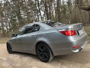 Pelēks BMW 530 2007 Kauņa, ar dzinēja tilpumu 3.00 L un nobraukumu 330 tūkst. km par 3450 €, foto 13 vietnē AUTOMOTO.COM.LV