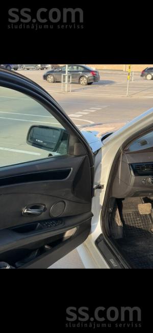 Pelēks BMW 530 2007 Rīga, ar dzinēja tilpumu 3.00 L un nobraukumu 311 tūkst. km par 6700 €, foto 12 vietnē AUTOMOTO.COM.LV