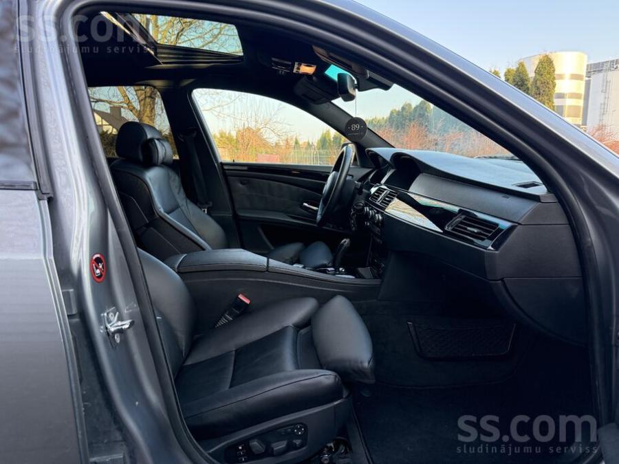 Серый БМВ 530 2007 в Елгава, объемом двигателя 3.00 л и пробегом 367 тыс. км за 6700 €, фото 19 на AUTOMOTO.COM.LV