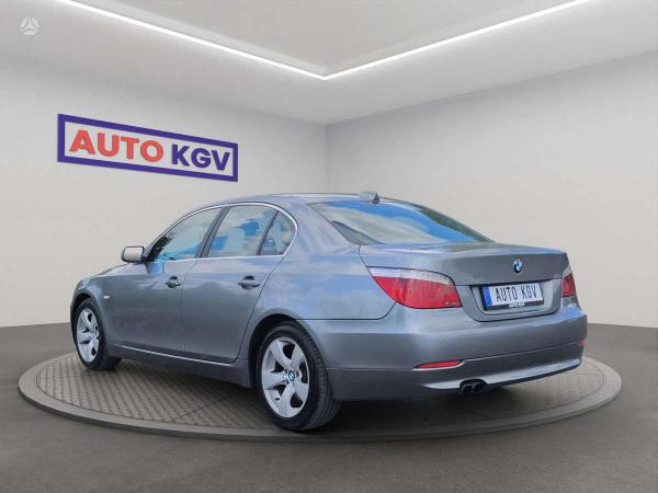 Grey BMW 530 2007 in Vilnius, with an engine capacity of 3.00 L and mileage of 308 thousand km for 5499 €, photo 3 on AUTOMOTO.COM.LV