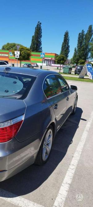 Pelēks BMW 530 2007 Klaipėda, ar dzinēja tilpumu 2.99 L un nobraukumu 329 tūkst. km par 4200 €, foto 12 vietnē AUTOMOTO.COM.LV