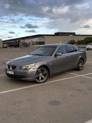 Grey BMW 530 2007 in Panevezys, with an engine capacity of 2.99 L and mileage of 385 thousand km for 5500 €, photo  on AUTOMOTO.COM.LV