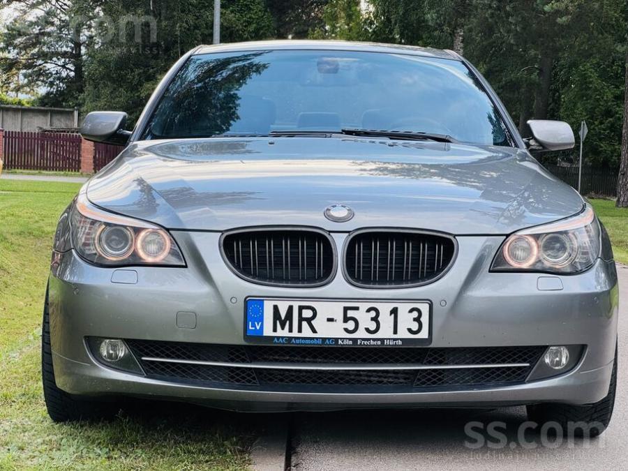 Grey BMW 530 2007 in Jekabpils, with an engine capacity of 3.00 L and mileage of 319 thousand km for 3950 €, photo 4 on AUTOMOTO.COM.LV
