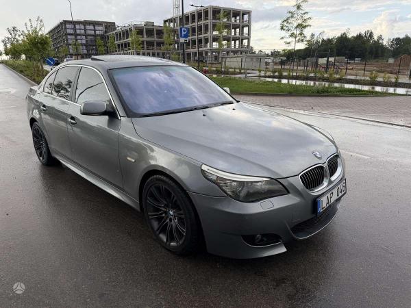Grey BMW 530 2007 in Vilnius, with an engine capacity of 2.99 L and mileage of 400 thousand km for 5999 €, photo 8 on AUTOMOTO.COM.LV