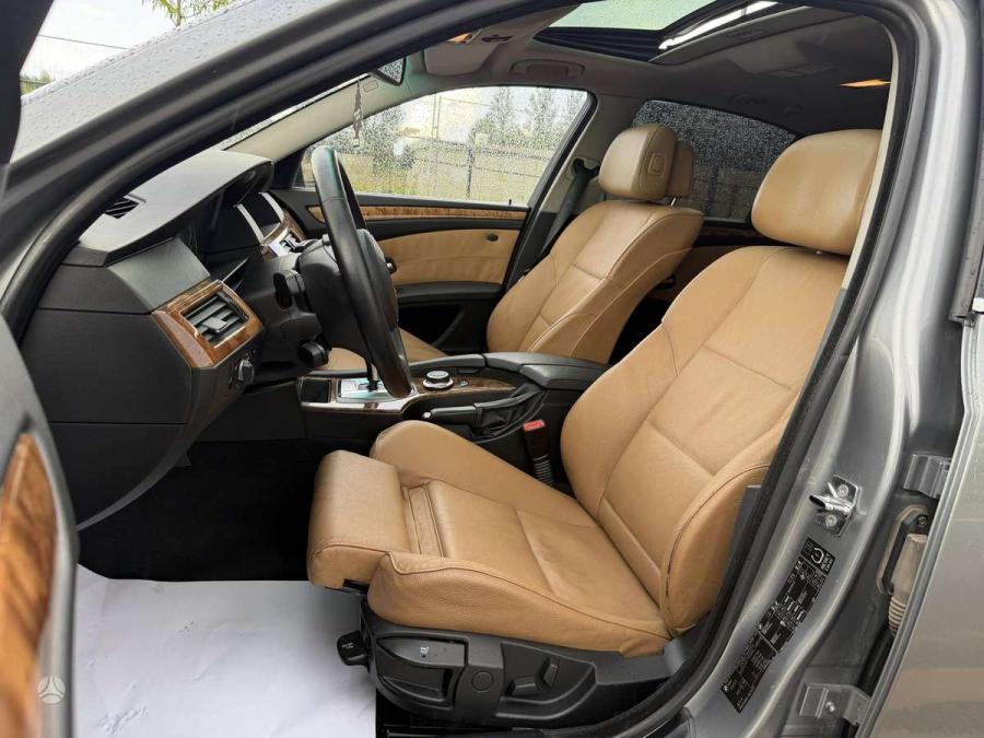 Grey BMW 530 2007 in Vilnius, with an engine capacity of 2.99 L and mileage of 400 thousand km for 5999 €, photo 26 on AUTOMOTO.COM.LV