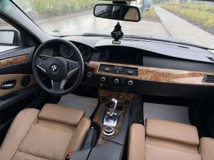 Grey BMW 530 2007 in Vilnius, with an engine capacity of 2.99 L and mileage of 400 thousand km for 5999 €, photo 30 on AUTOMOTO.COM.LV