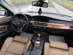 Pelēks BMW 530 2007 Viļņa, ar dzinēja tilpumu 3.00 L un nobraukumu 400 tūkst. km par 5900 €, foto 31 vietnē AUTOMOTO.COM.LV