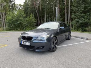 Pelēks BMW 530 2007 Klaipėda, ar dzinēja tilpumu 2.99 L un nobraukumu 222 tūkst. km par 4800 €, foto 6 vietnē AUTOMOTO.COM.LV