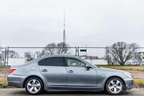 Pelēks BMW 530 2008 Rīga, ar dzinēja tilpumu 3.00 L un nobraukumu 298 tūkst. km par 11500 €, foto 5 vietnē AUTOMOTO.COM.LV